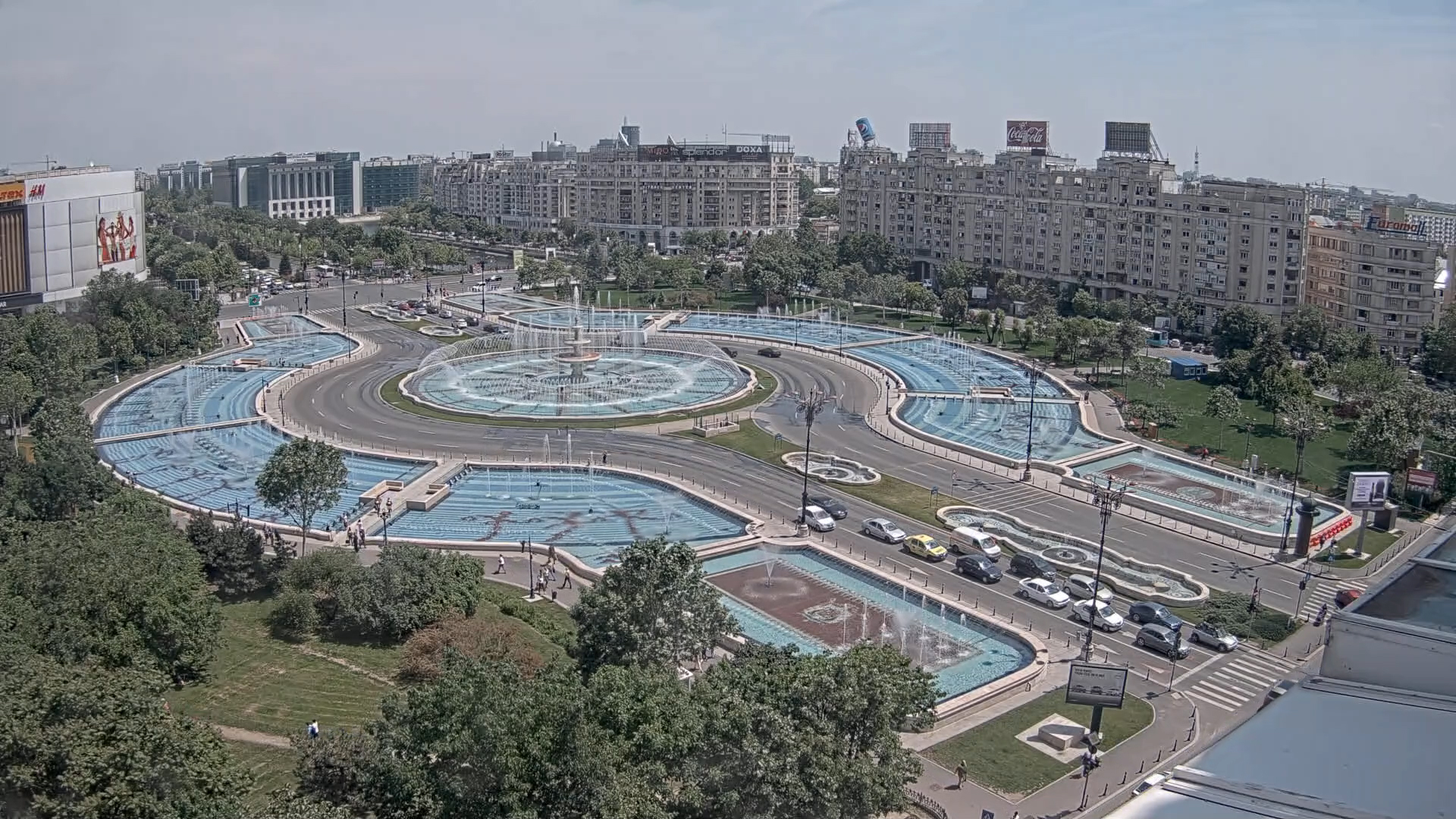 Webcam Live Fântânile din Piața Unirii - Imagini Live Piata Unirii